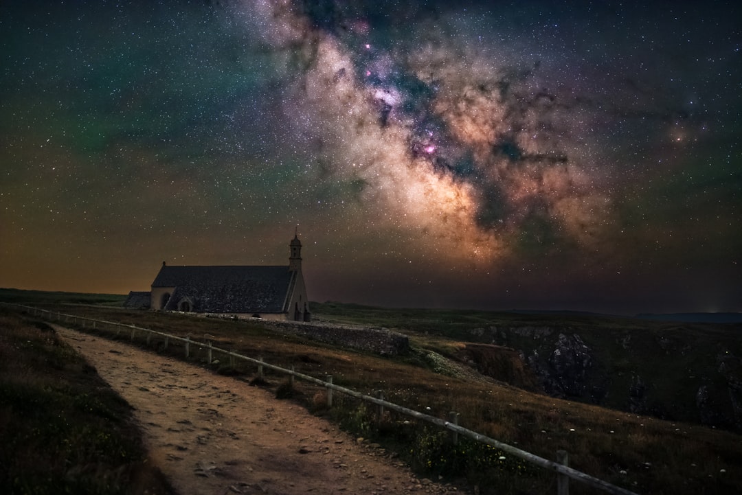 The Holy Nights Ritual: How to Reflect, Rest, and Set Intentions for ...